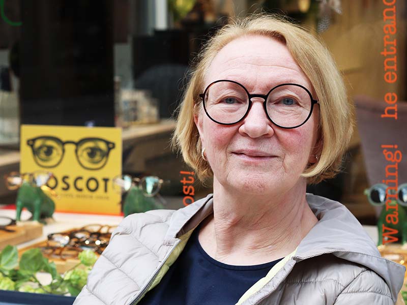 Glasögoninspiration med Ingrid i Caroline Abram